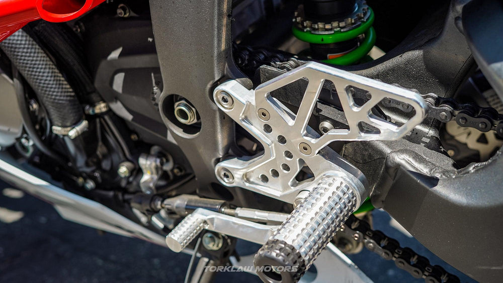 Kawasaki ZX6R Rear Sets (2005-2025)